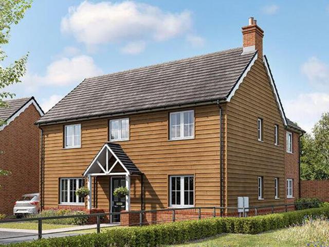 4 Bedroom House Kidderminster Worcestershire 98612222