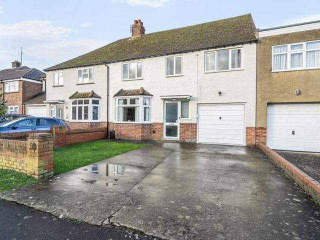 4 Bedroom House Kidlington Oxfordshire 101931898