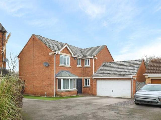 4 Bedroom House Killamarsh Derbyshire LS99380789