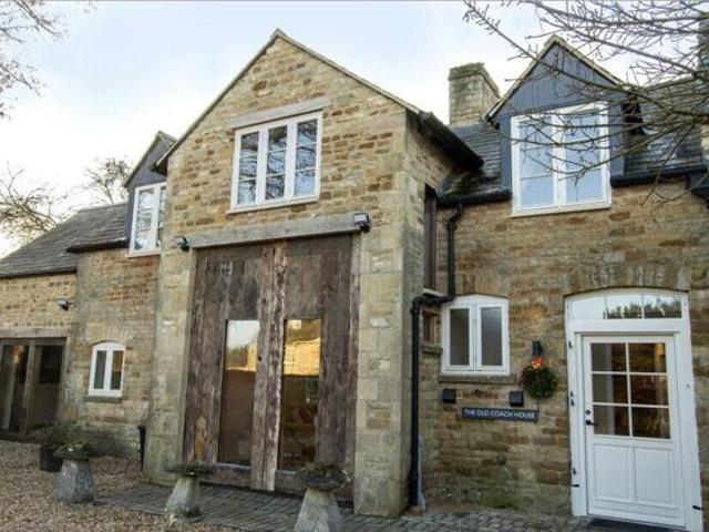 4 Bedroom House Kingham Oxfordshire 100513532