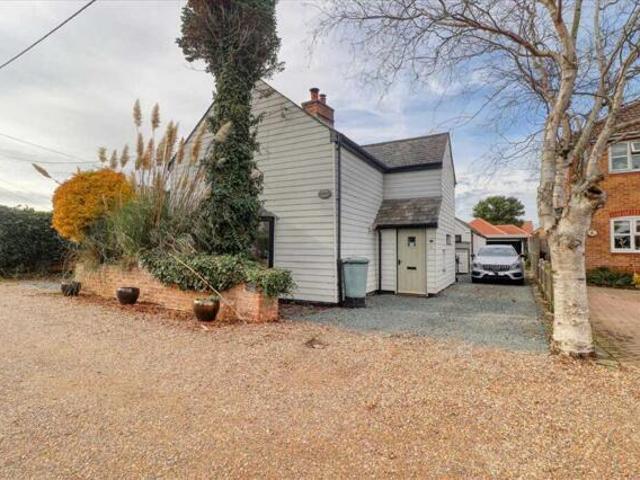 4 Bedroom House Kirby Cross Essex 101678373
