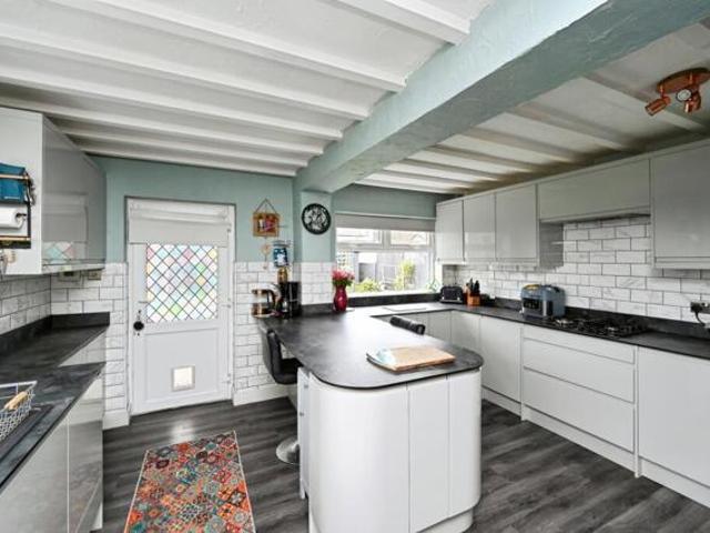 4 Bedroom House Kirkby In Ashfield Nottinghamshire 101678651