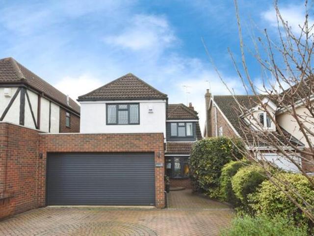 4 Bedroom House Hockley Essex 98687785