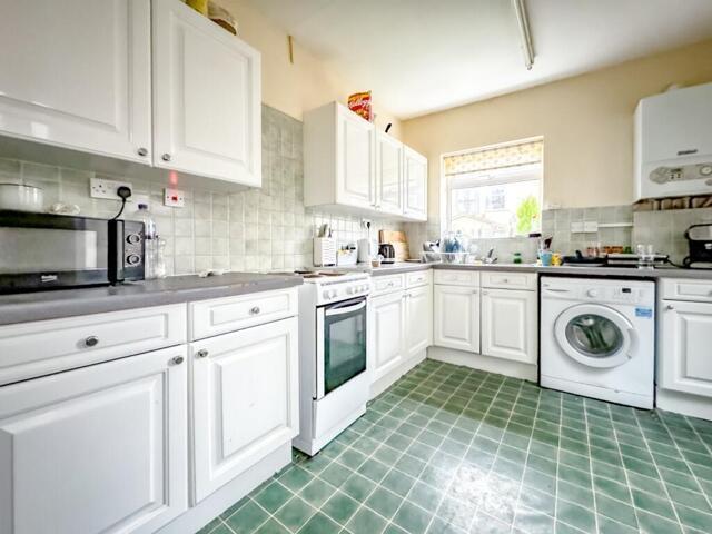 4 Bedroom House Horfield Bristol 101301015