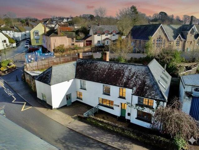4 Bedroom House Hatherleigh Hatherleigh 99773504