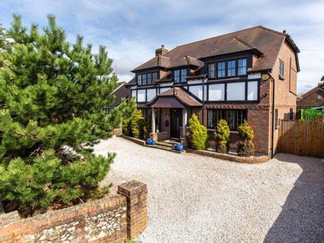 4 Bedroom House Havant Hampshire 88633599