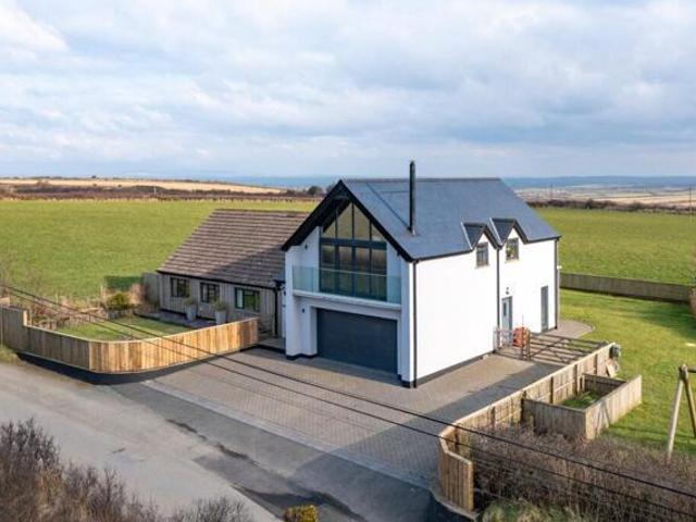 4 Bedroom House Haverfordwest Pembrokeshire 98649437