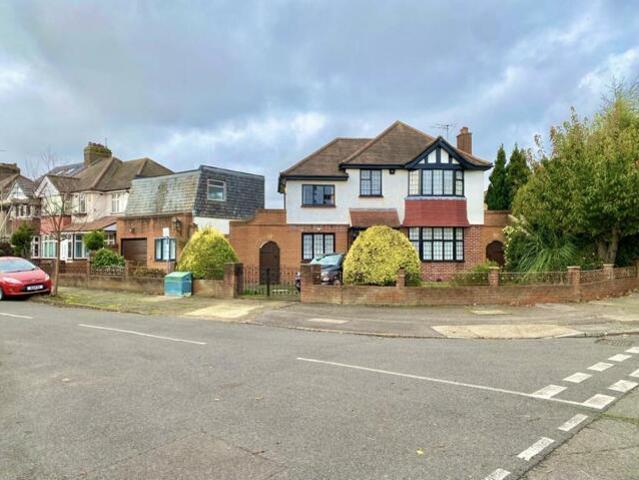 4 Bedroom House Hayes Greater London 99571732