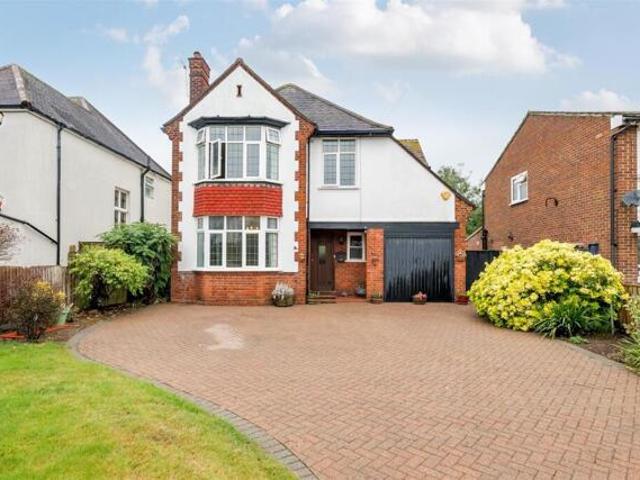 4 Bedroom House Hayes Greater London LS101025311