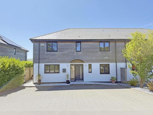 4 Bedroom House Hayle Cornwall 99735872