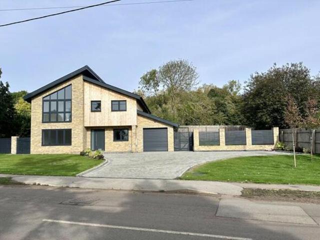 4 Bedroom House Haddenham Buckinghamshire 90384998
