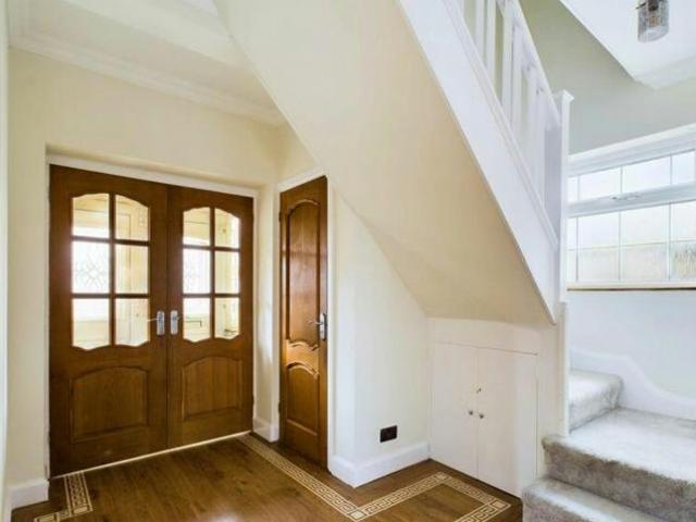 4 Bedroom House Halesowen Halesowen 76511029