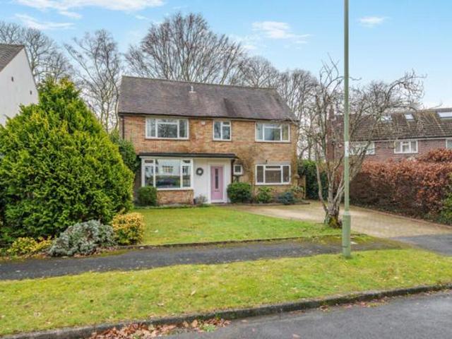 4 Bedroom House Hampshire Hampshire 101675481