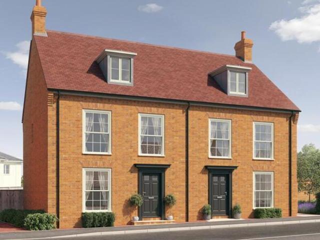 4 Bedroom House Hampshire Hampshire 101678711