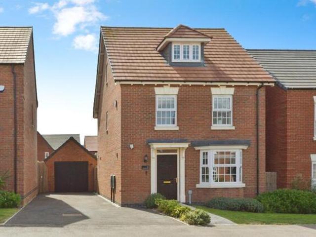 4 Bedroom House Hanslope Hanslope 100263196