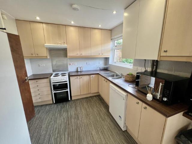 4 Bedroom House Harborne West Midlands LS98286233