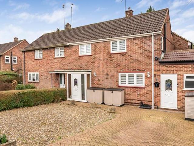 4 Bedroom House Harpenden Hertfordshire 99895484
