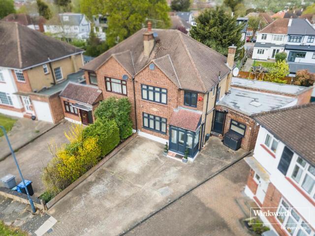 4 Bedroom House Harrow Greater London LS101678274