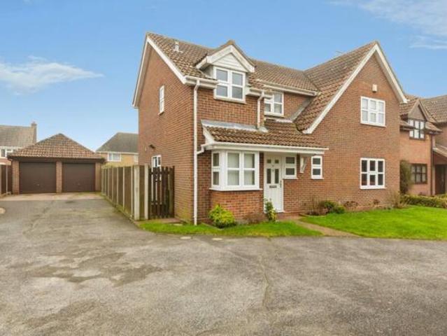 4 Bedroom House Harwich Essex 100733662