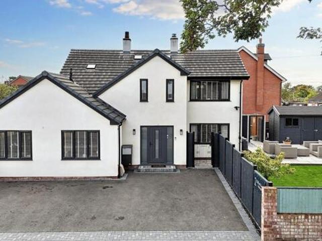 4 Bedroom House Haslington Cheshire East LS101796930