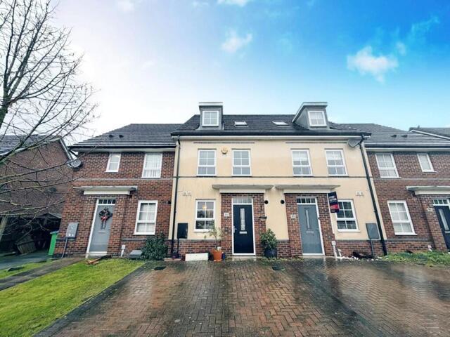 4 Bedroom House Heywood Rochdale 98262589