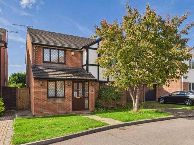 4 Bedroom House Hemel Hempstead Hertfordshire 99840402