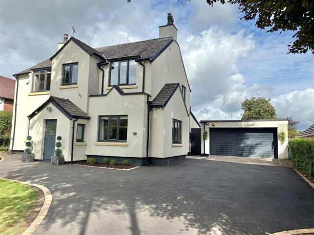 4 Bedroom House Henbury Cheshire 98477603