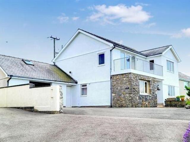 4 Bedroom House Heol Y Bryn Heol Y Bryn LS101060307