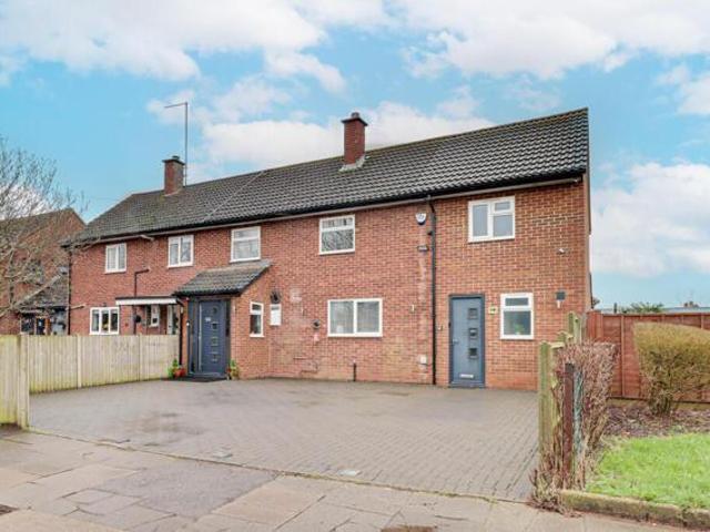 4 Bedroom House Hertfordshire Hertfordshire LS101060097