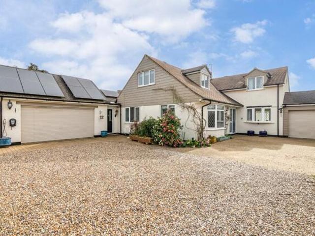 4 Bedroom House Hitchin Hertfordshire LS100578779