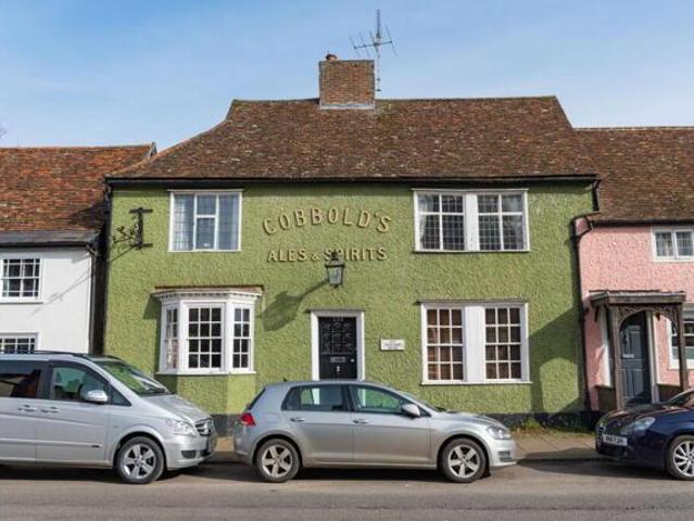 4 Bedroom House High Street High Street LS100158464