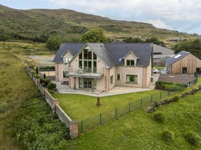 4 Bedroom House Highland Highland 99608561