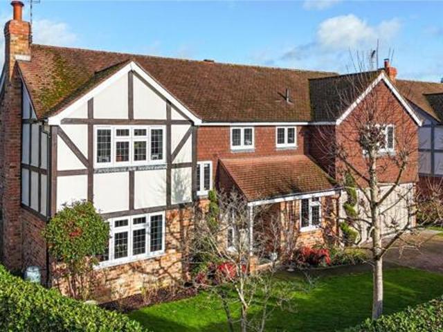 4 Bedroom House Hurst Hurst 98968889