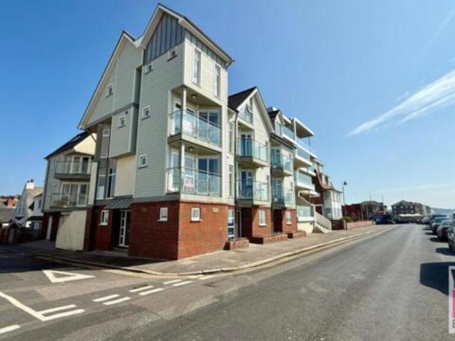 4 Bedroom House Hythe Hampshire LS100786434