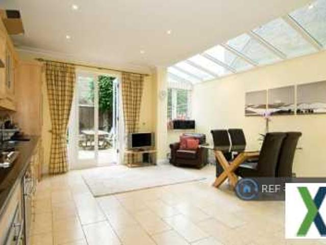 4 bedroom house in Bangalore Street, London, SW15 4 bed #2449047