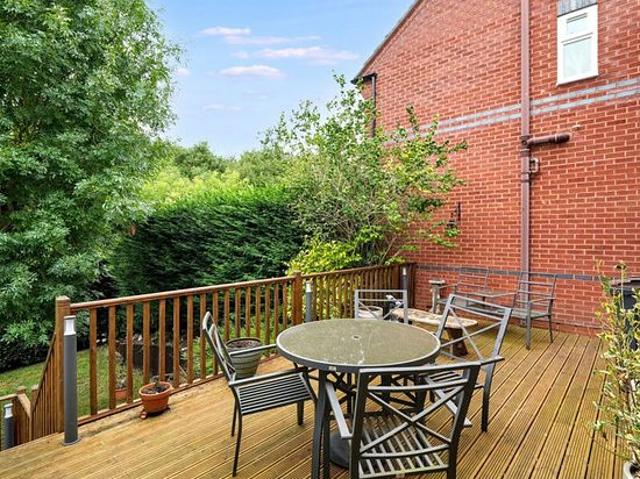 4 bedroom house in Birmingham