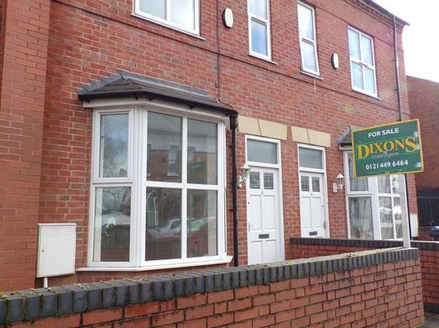 4 bedroom house in Birmingham