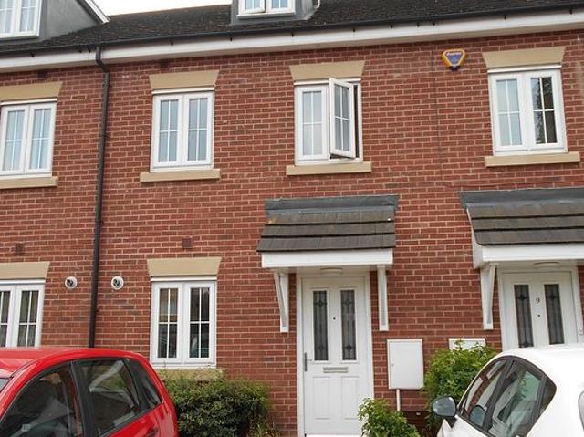 4 bedroom house in Birmingham