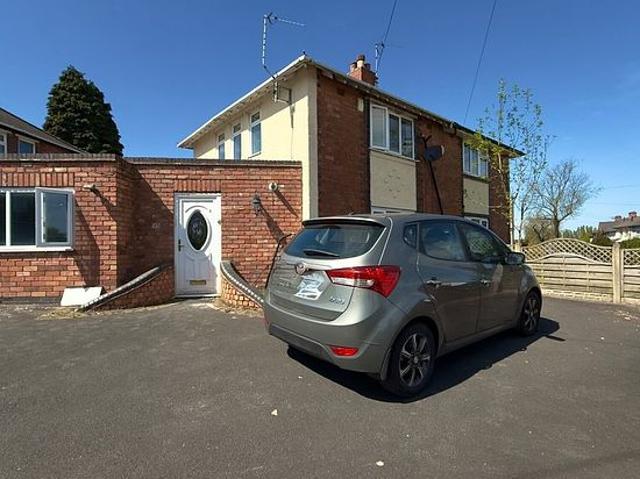 4 bedroom house in Birmingham
