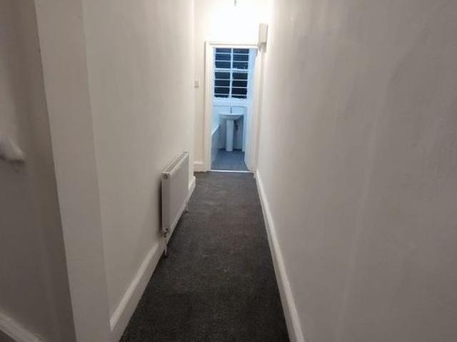 4 bedroom house in London