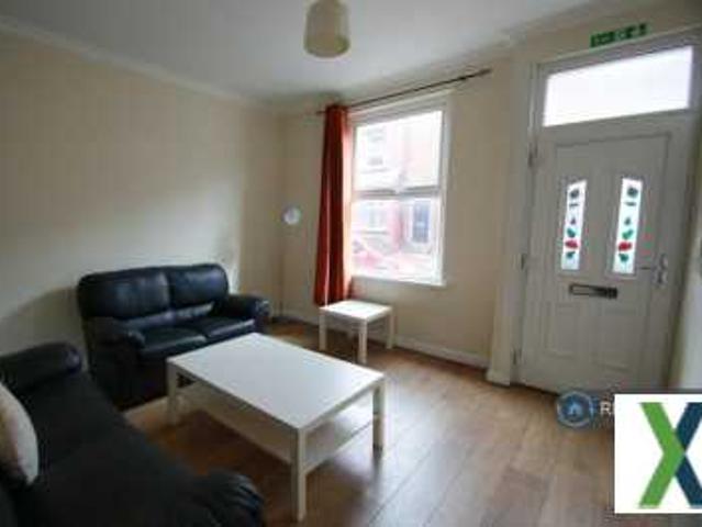 4 bedroom house in Leeds, Leeds, LS6 4 bed #2272094