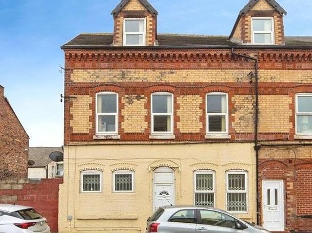 4 bedroom house in Liverpool