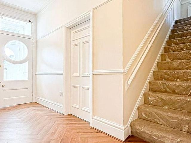 4 bedroom house in Liverpool