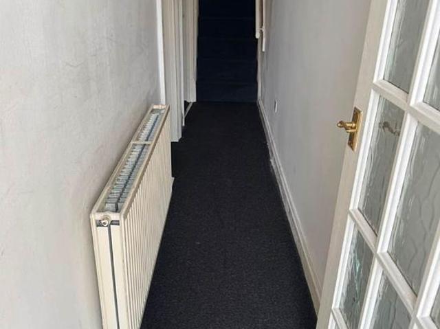 4 bedroom house in Liverpool