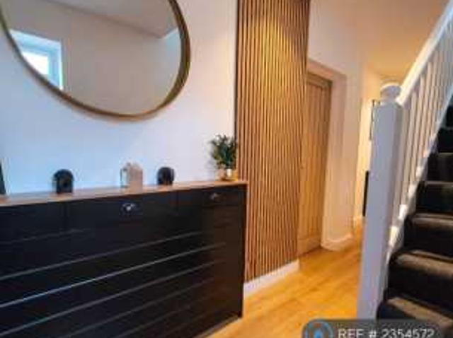 4 bedroom house in Wellesley Road, Ilford, IG1 4 bed #2354572