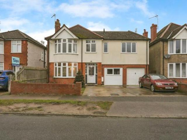4 Bedroom House Ipswich Suffolk LS101316477