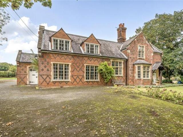4 Bedroom House Ipswich Suffolk 100917372
