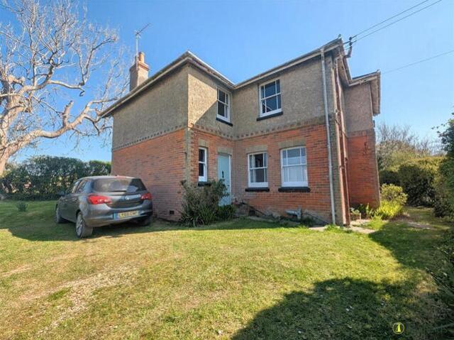 4 Bedroom House Isle Of Wight Isle Of Wight 100316886