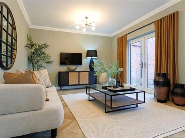 4 Bedroom House Johnstone Renfrewshire 99345100