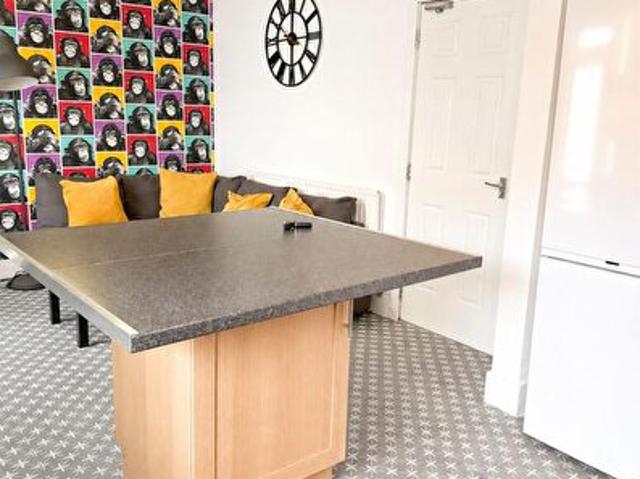 4 Bedroom House Of Multiple Occupation To Rent In Beeston Road, Nottingham, NG7